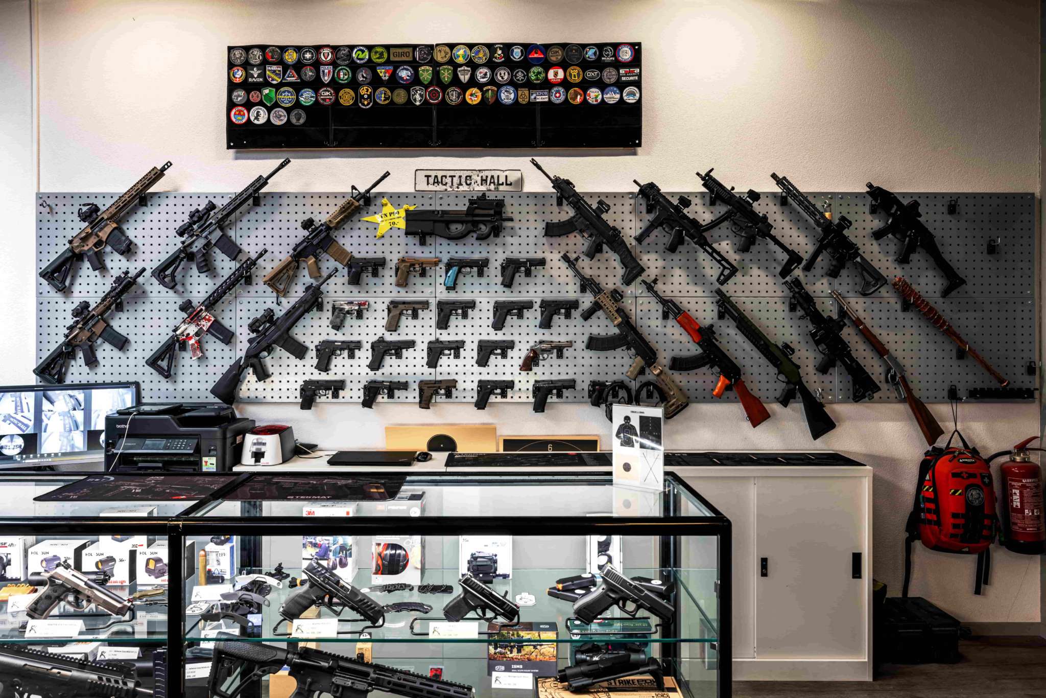 ACCUEIL - TACTIC'HALL - Centre de formation et de tir en situation